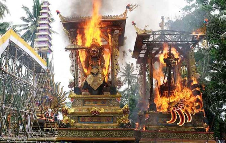 Top Daftar Keunikan Bali yang Jadi Destinasi Wisata Favorit